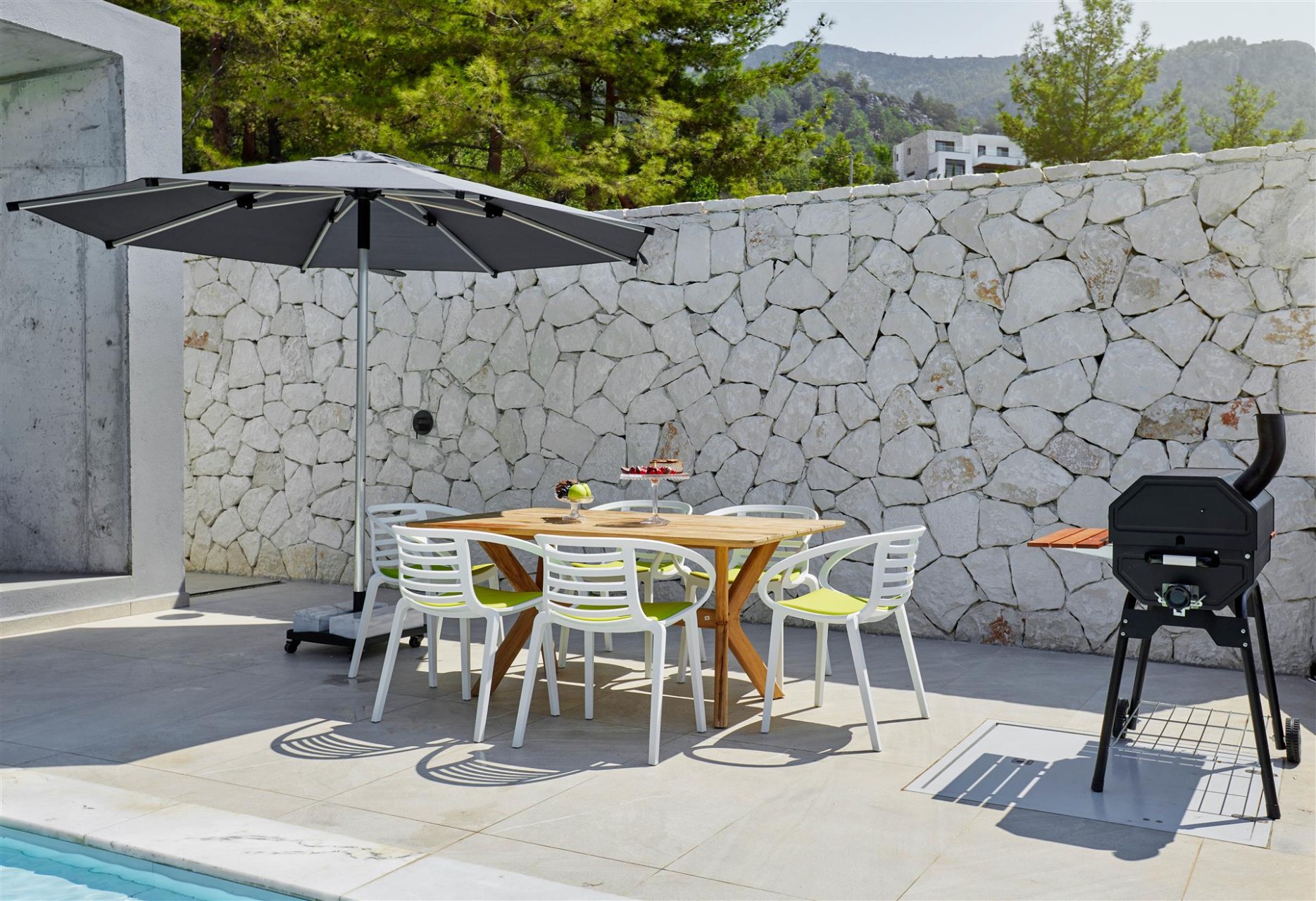Villa Grey 1